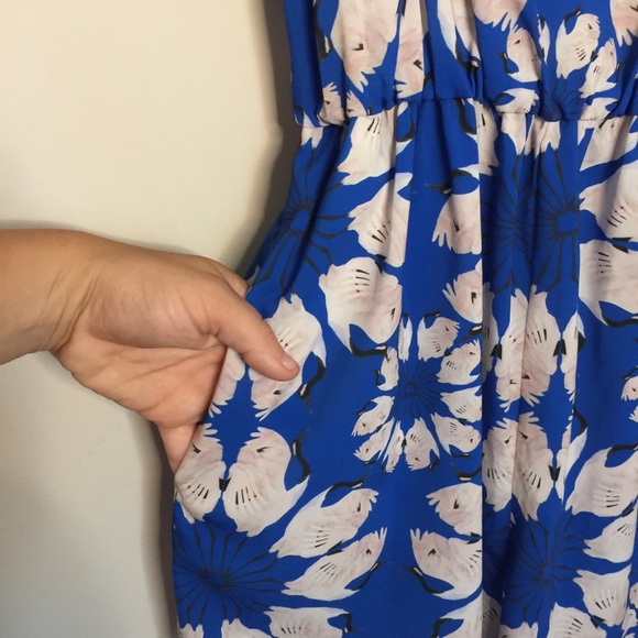 Alice + Olivia | Pants & Jumpsuits | Alice Olivia Flutter Romper In ...